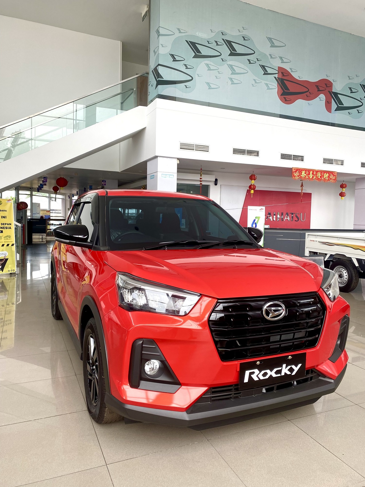 Daihatsu Rocky dengan 9 pilihan warna | Astra Daihatsu