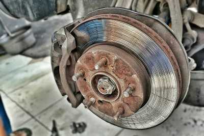 Berapa Standar Ketebalan Disc Brake Mobil? Ini Jawabannya! | Astra Daihatsu